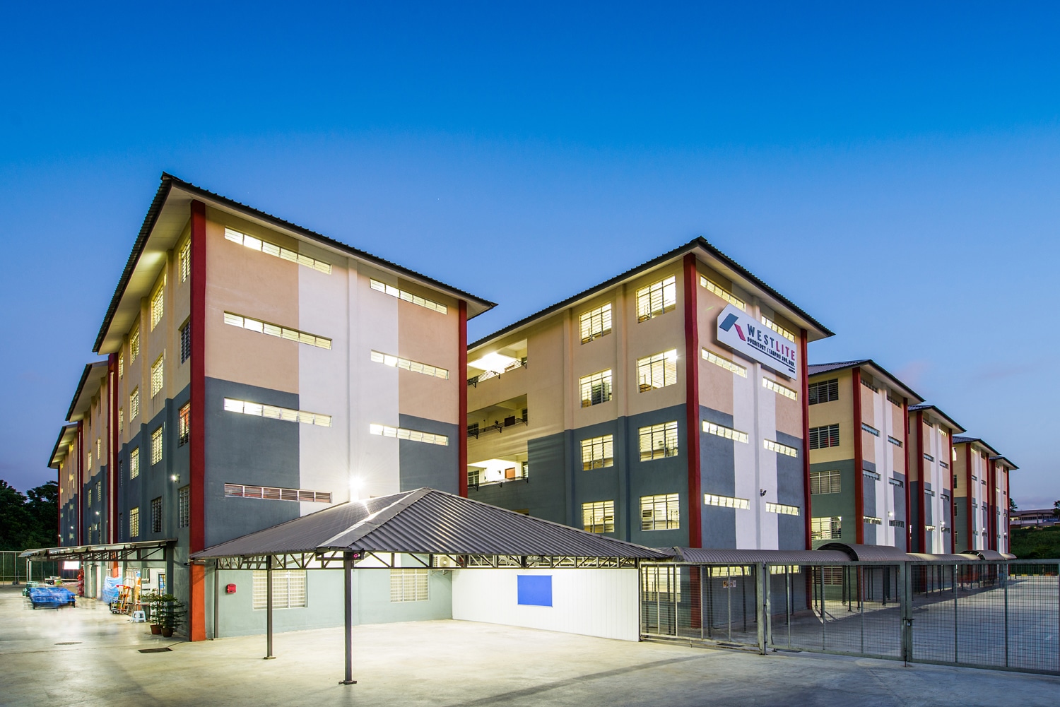 Westlite Tampoi - Westlite Accommodation